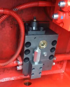 HYDRAULIC VALVES – LYNX ATTACHMENTS LTD